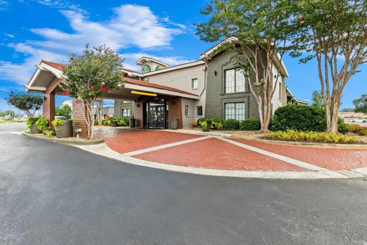La Quinta Inn By Wyndham Huntsville Research Park - Huntsville, AL