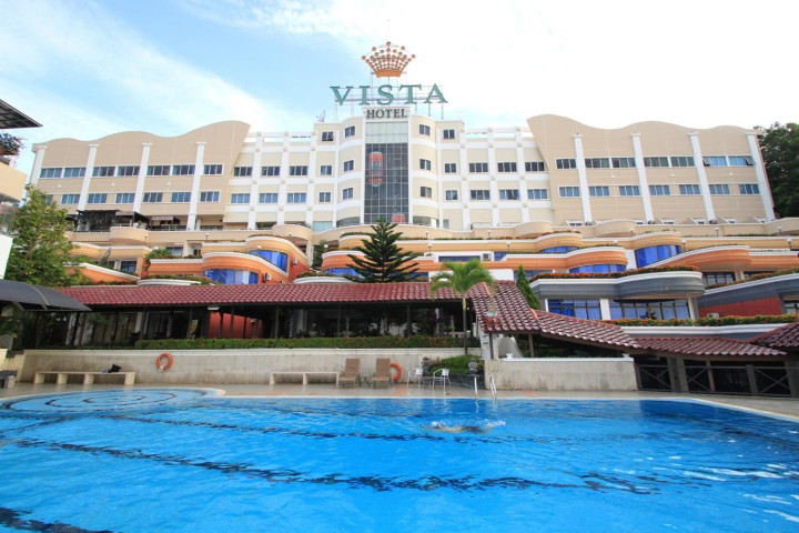 Crown Vista Hotel - Batam