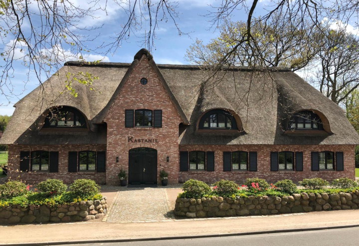 Hotel Und Landhaus 'Kastanie' - Ahrensburg