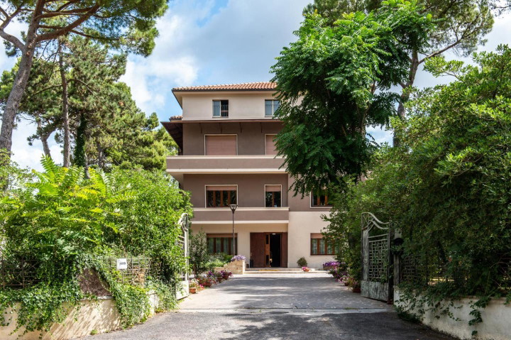 Hotel Villa Dei Pini - Umbria