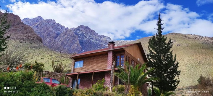Hermosa Casa Para 8 Personas - Cochiguaz-valle De Elqui - Elqui
