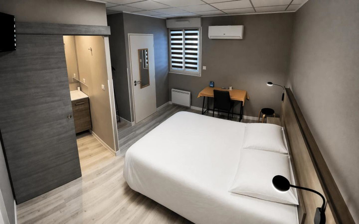 Hôtel Le Petit Logis Chambres Confort Climatisées - Avoine