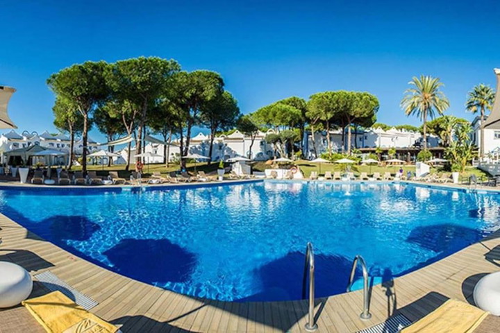 Sea View Holiday Home In Marbella Resort - Costa del Sol