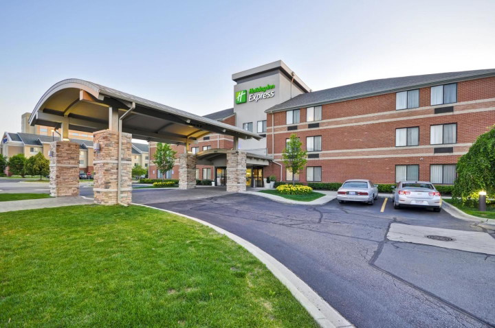 Holiday Inn Express Romulus / Detroit Airport By Ihg - Dearborn, MI