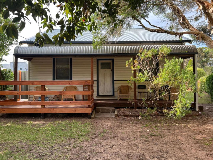 The Old Cottage @ Cowes - Phillip Island