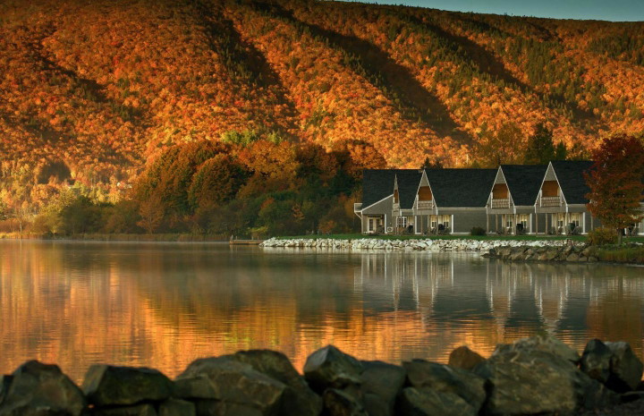 Keltic Quay Cottages & Bayfront Lodge - Nova Scotia