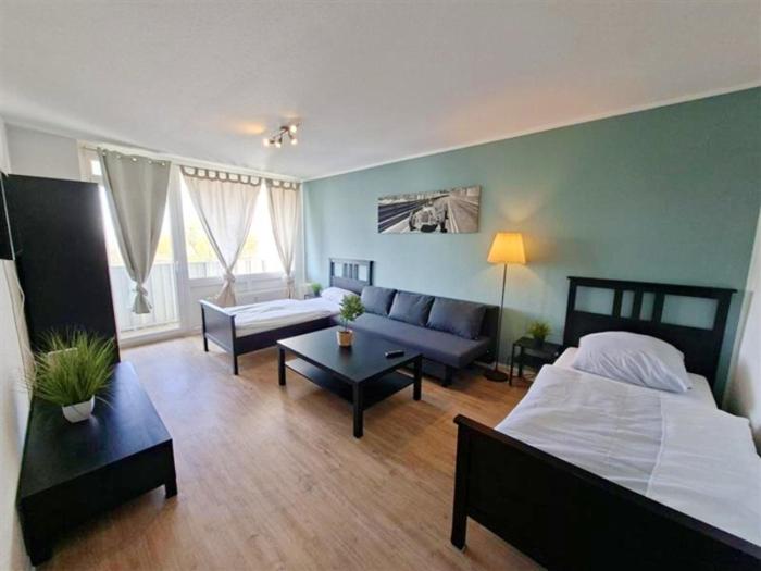 Work And Stay Apartment Balcony - Düsseldorf