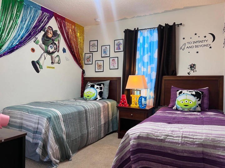 Toy Story Getaway Retreat - Kissimmee, FL