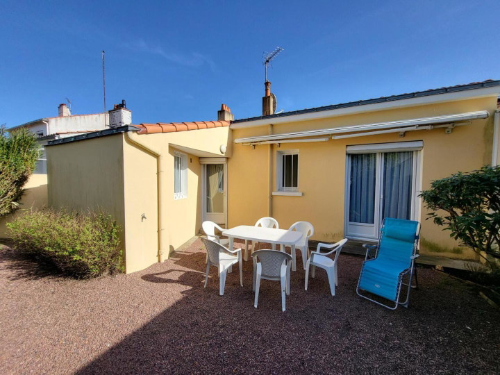 Charmant T3 Avec Jardin Clos à 700m De La Plage Et Commerces - Fr-1-92-768 - Les Sables-d'Olonne