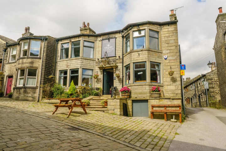 The Cross Inn - Todmorden