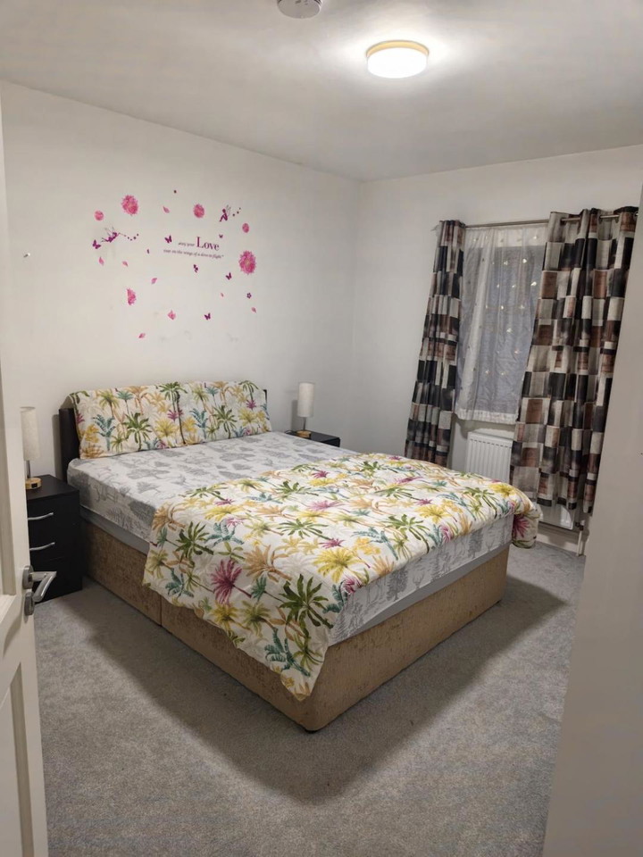 Ensuit Room - 