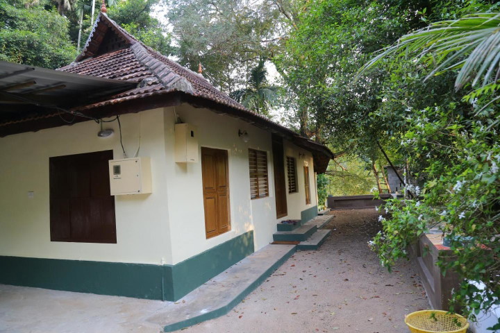 The Mana-heritage Stay - Chengazhimattam Mana - Kottayam