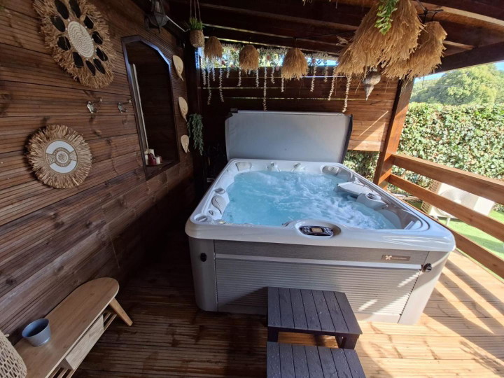 Sensation Love Room Jacuzzi - Sauna - メリュ