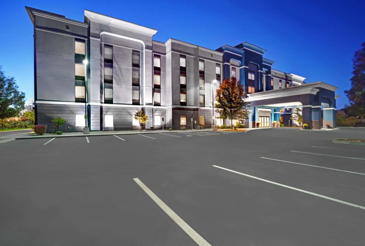 Hampton Inn & Suites By Hilton Syracuse Dewitt - Syracuse, NY