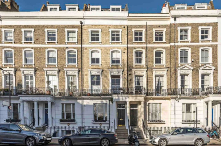 Notting Hill Newly Decorated 3-bedrooms With Large Private Garden - London