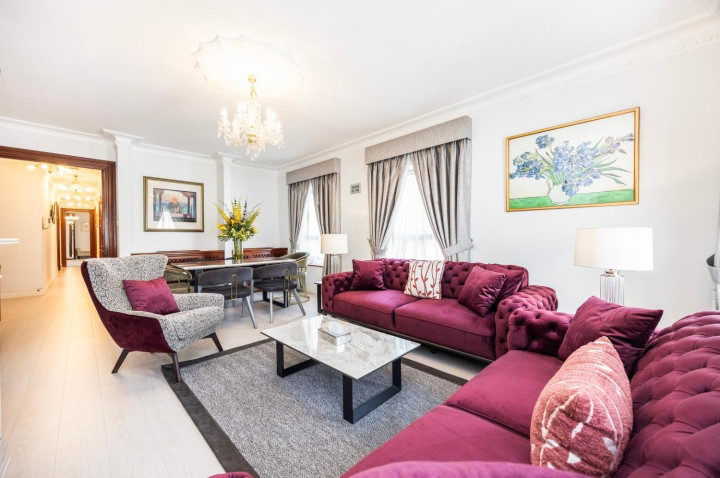 Carlton Court - Mayfair - Fulham