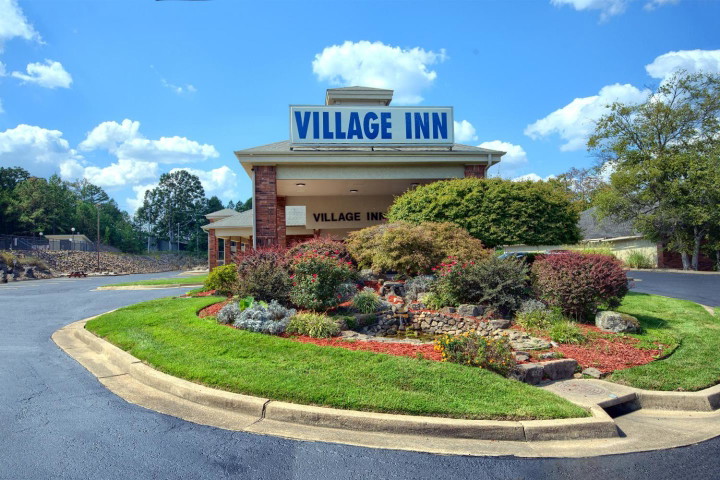 Hot Springs Village Inn - Hot Springs, AR