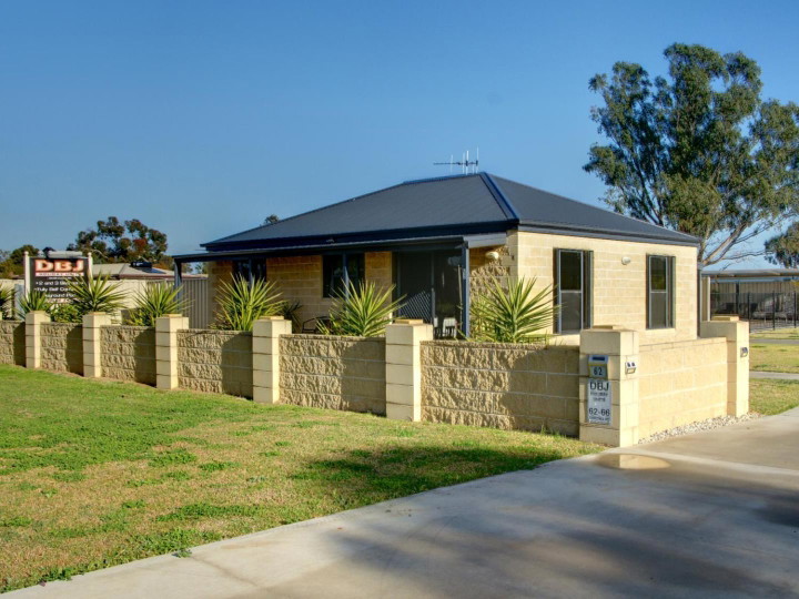 Dbj Holiday Units - Mulwala