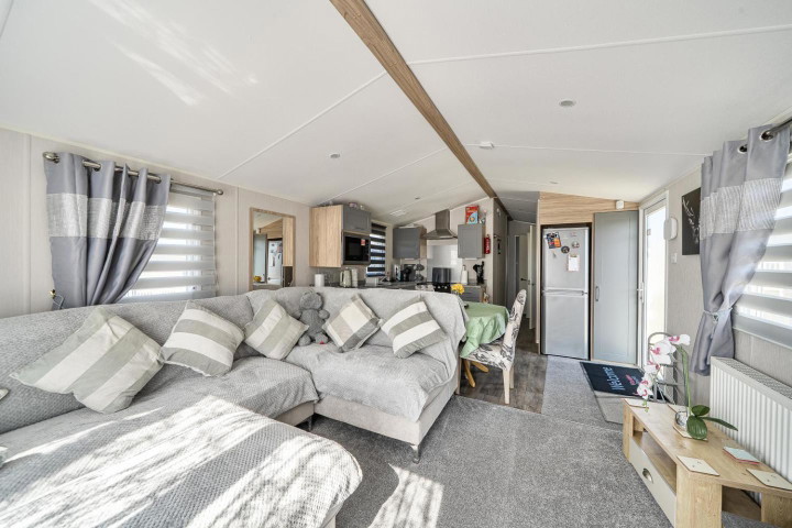 Cayton Bay Holiday Park Private Caravan Kestrel40 - North Yorkshire