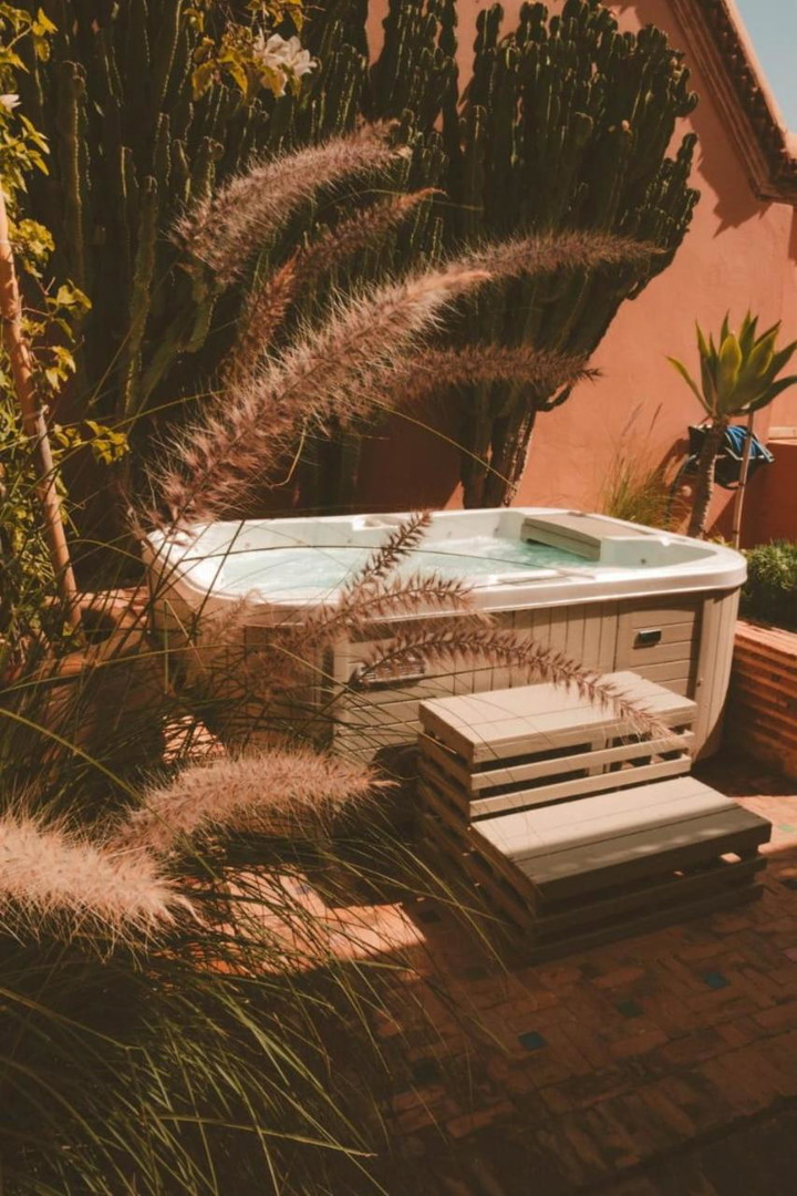 Riad M Pool & Heated Jaccuzi Private Riad - Marrakech