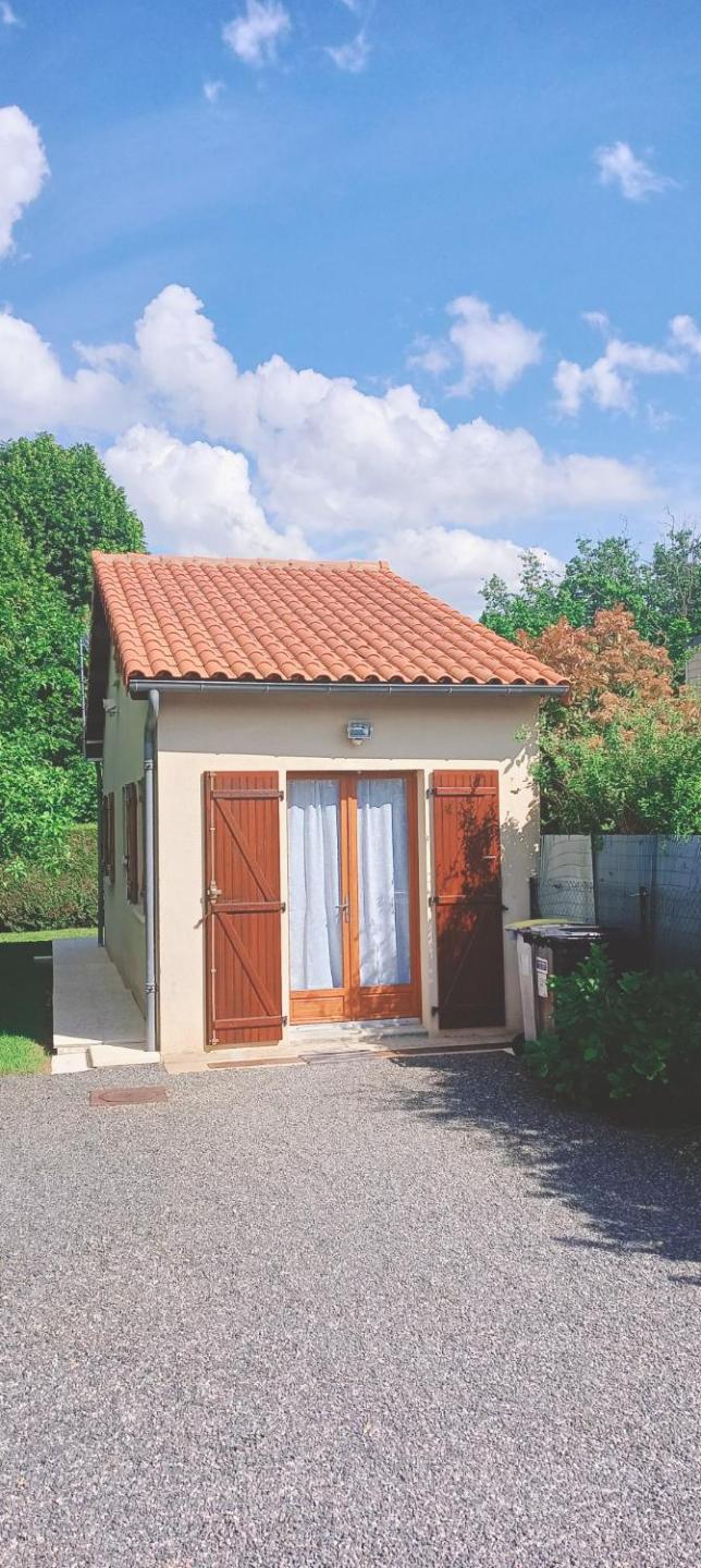 Maison T2 Indépendante Avec Terrasse Et Parking - Poitiers
