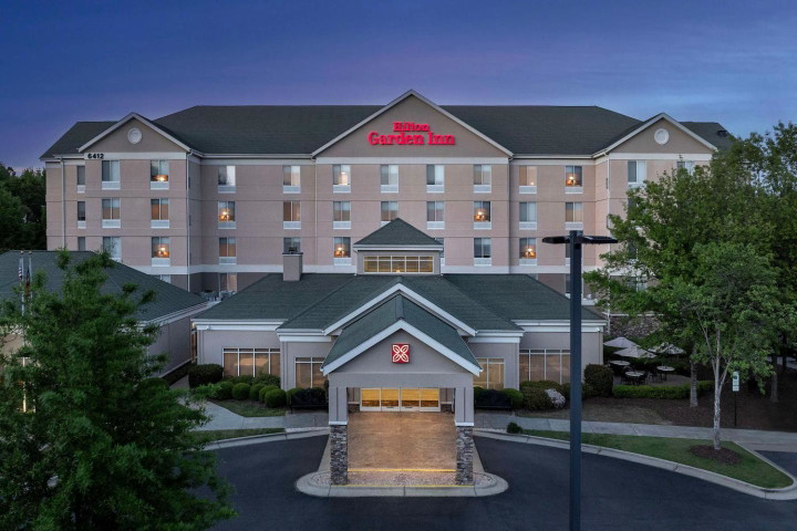 Hilton Garden Inn Raleigh Capital Blvd I-540 - 롤리