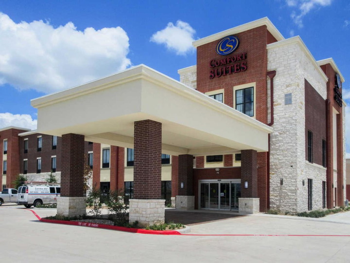 Comfort Suites Kyle - Buda, TX