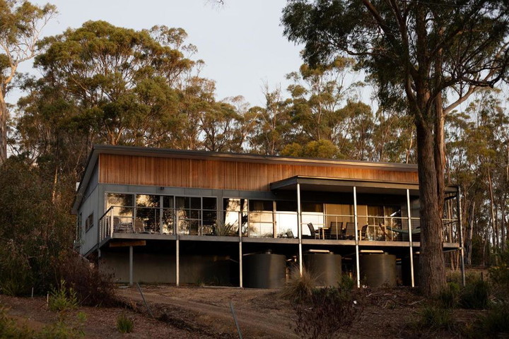 Your Bruny Island Beach Getaway - Hobart