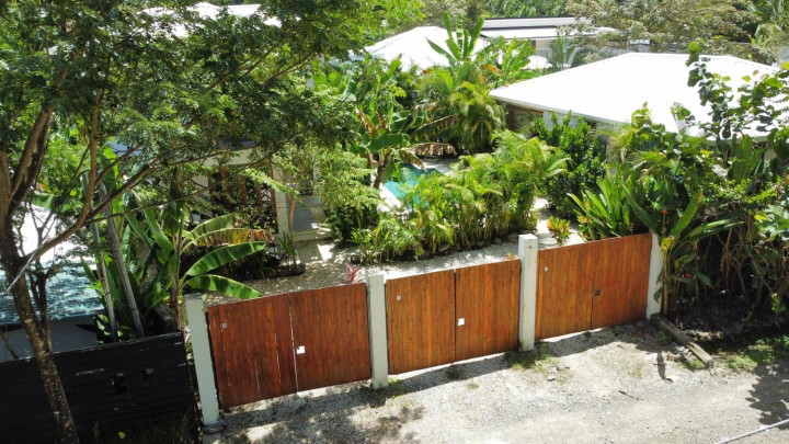Lapislazuli House & Flats With Shared Pool - Puntarenas Province