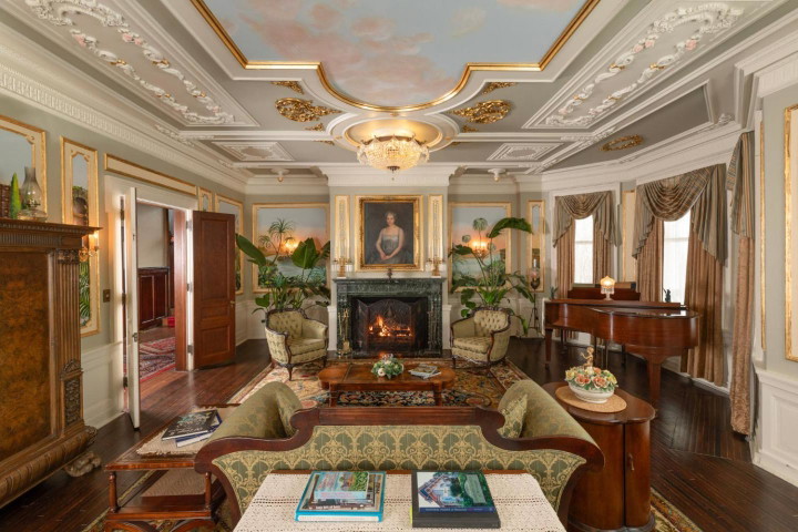 300 Clifton - Minneapolis, MN