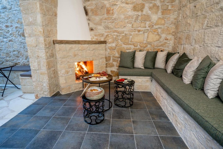 Palazzino Luxury Suites - Cyprus