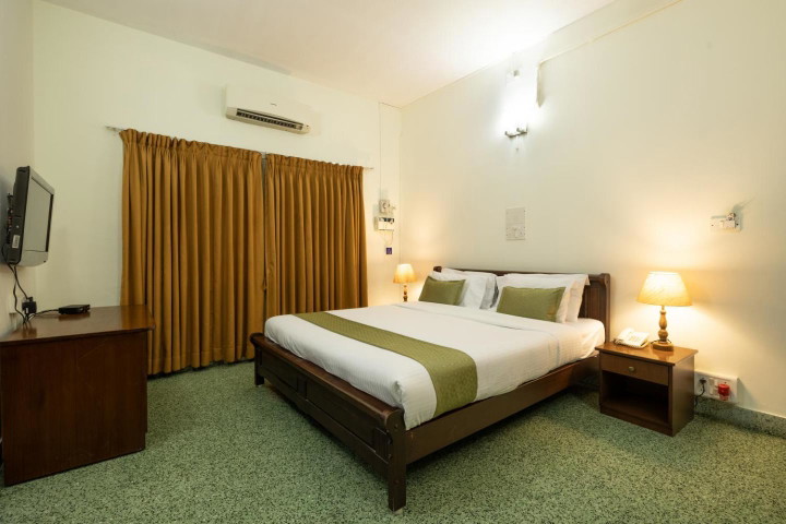 Hanu Reddy Residences Wallace Garden - Chennai