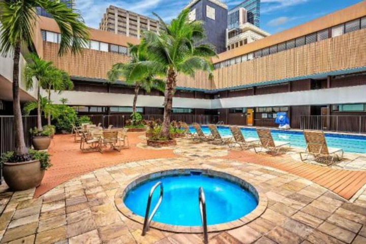 Aston At The Executive Centre Hotel - Waipahu, HI