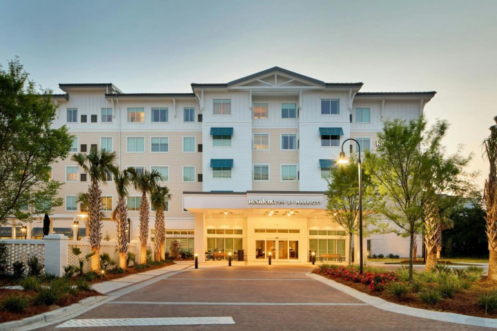 Residence Inn By Marriott Charleston Patriots Point - Sullivan's Island, SC