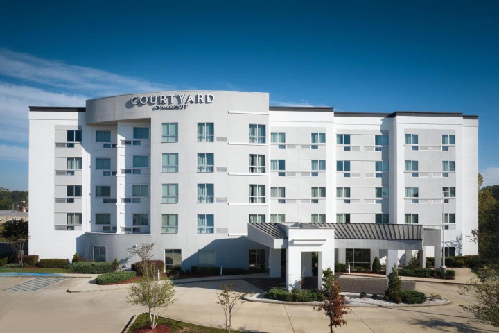 Courtyard By Marriott Hammond - Hammond, LA