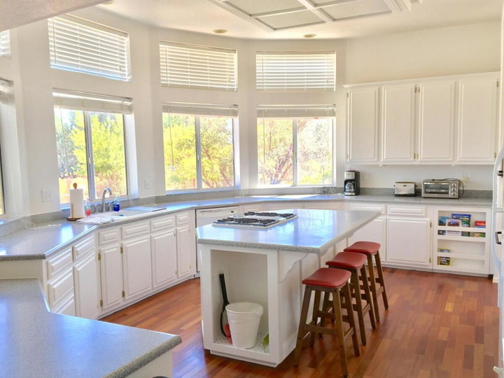 3 B 2 Ba Home In A Serene, Quiet Cul De Sac - Lone Pine, CA