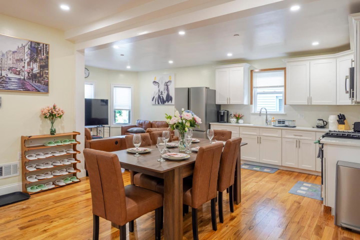 Family Retreat 4br Boston - Near Redline & 5mins To Franklin Park Zoo - Free Parking 27 - Boston, MA