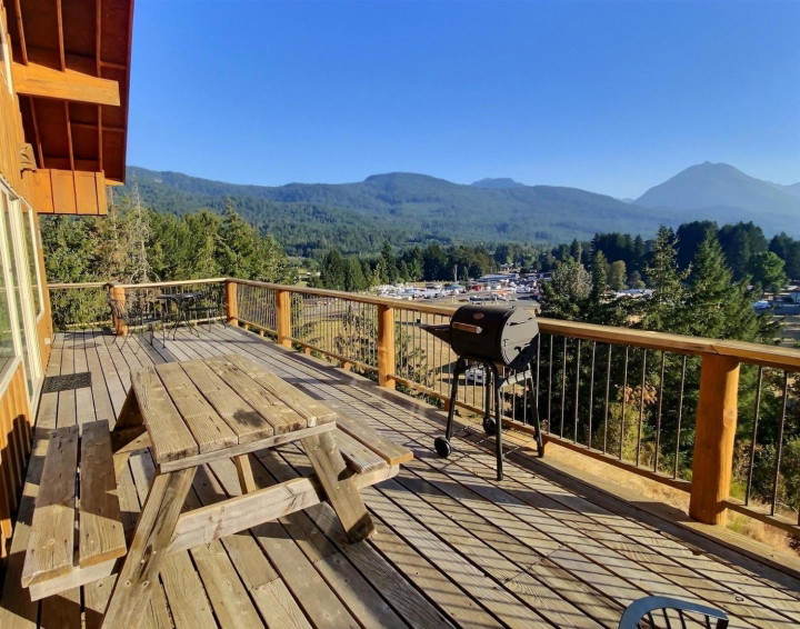 `Elk Ridge` | Hot Tub, Wifi, Roku, Close To Town. - Packwood, WA