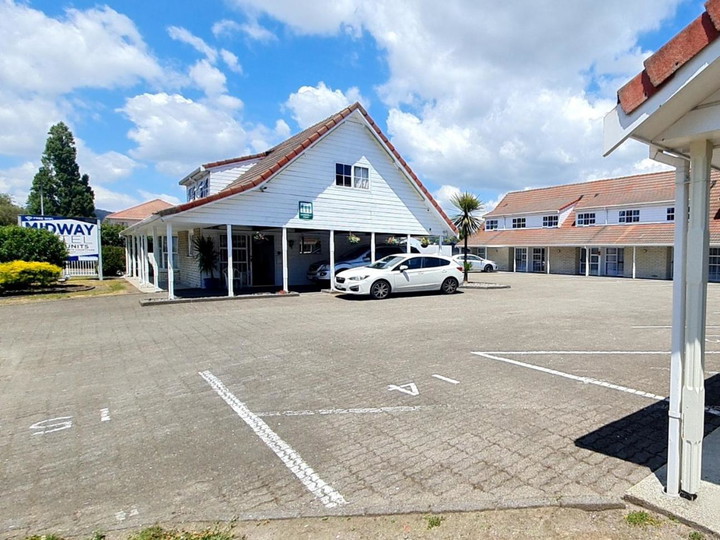 Midway Motel Rotorua- Thermal Mineral Pool - 로토루아
