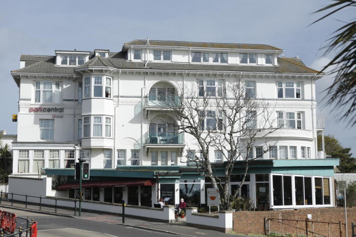 Sea Stone Hotel - Sandbanks