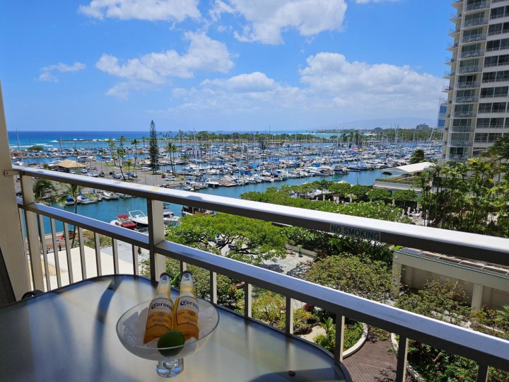 Ilikai Hotel & Luxury Suite Kitchen And Ocean View - Hawaii