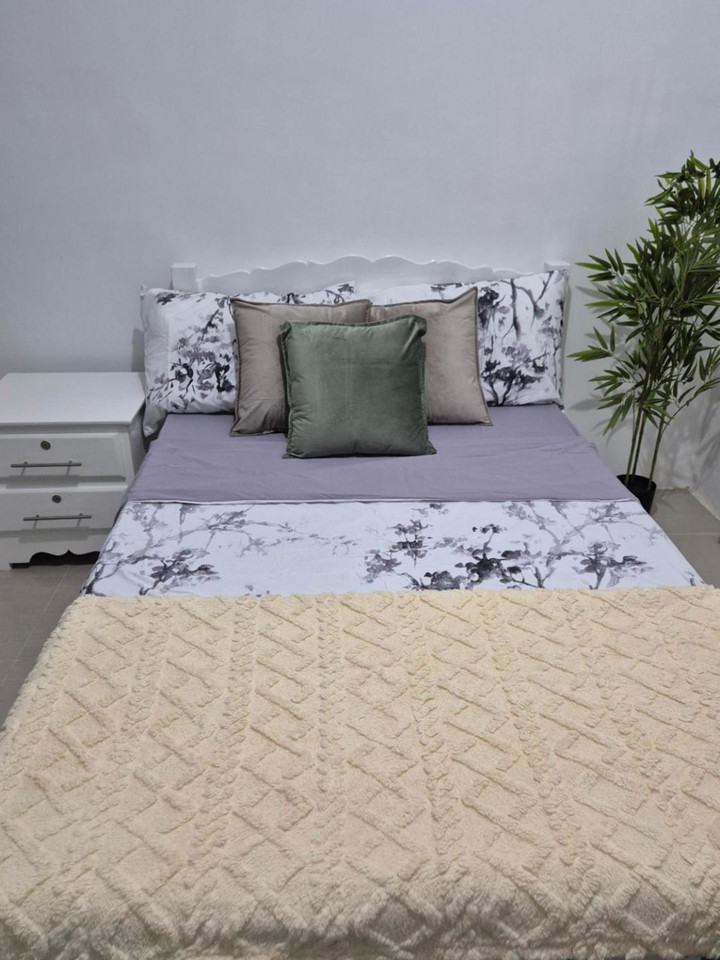 Casitas Veyra- Pagadian Staycation, Studio Type, Near Airport, Ac, Wifi - Pagadian City