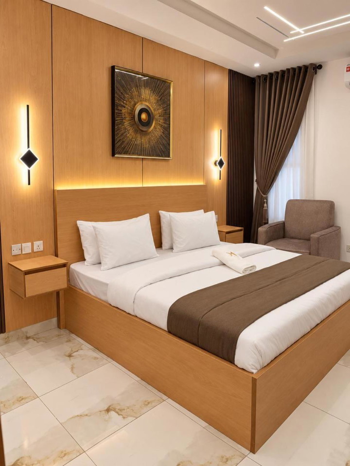 Mitos Luxury Suites -Bode Thomas - Lagos, Nigeria