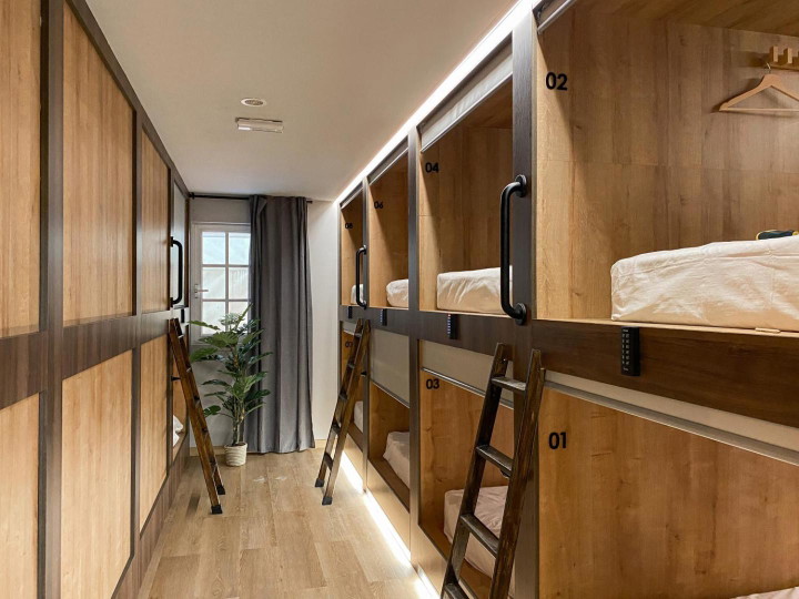 The Pod Suite Hostel Blasco - Moncada
