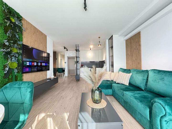 Renting Suceava Glam Apartments With Parking Option - Romania
