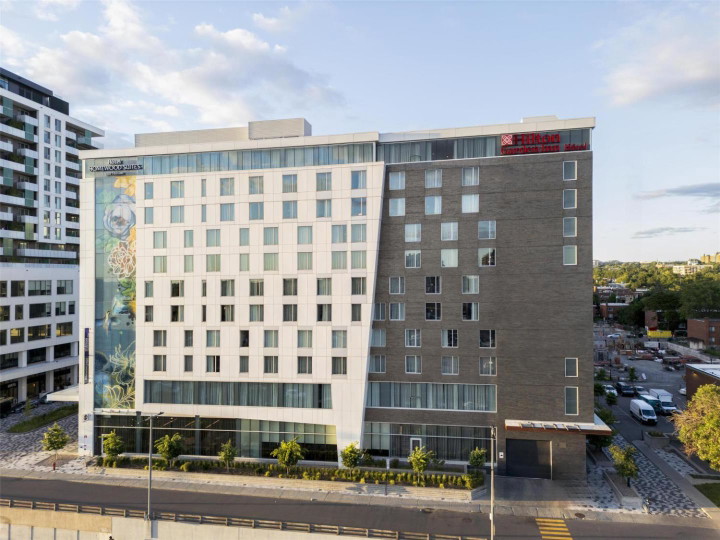 Homewood Suites By Hilton Montreal Midtown - Montreal