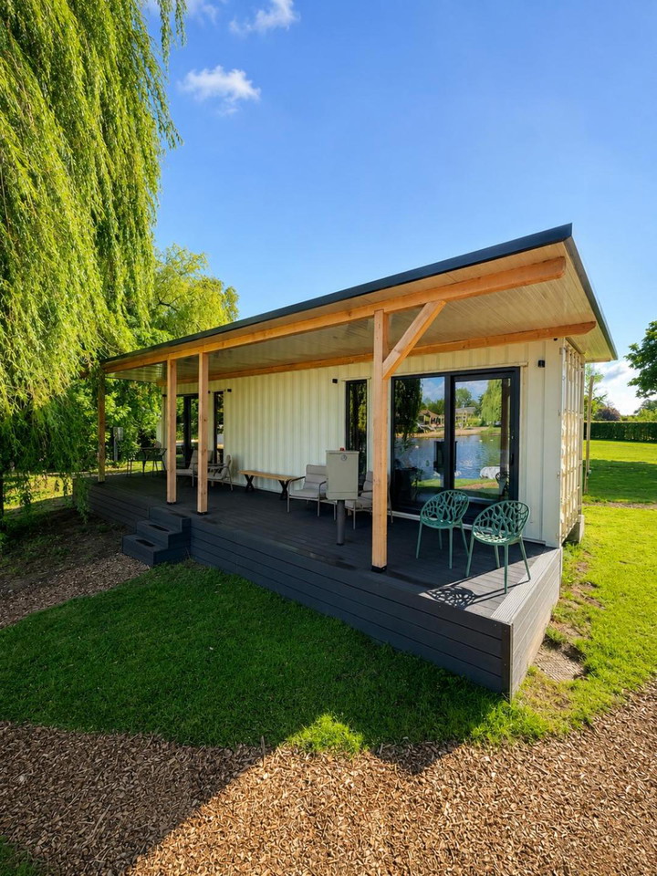 Luxury Lake Cabin - Niederlande