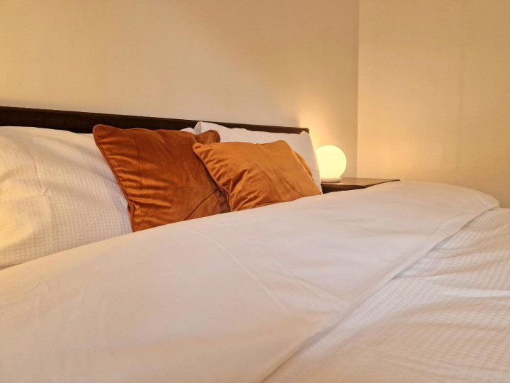 Millmead Apartment In Central Guildford With Parking - Godalming