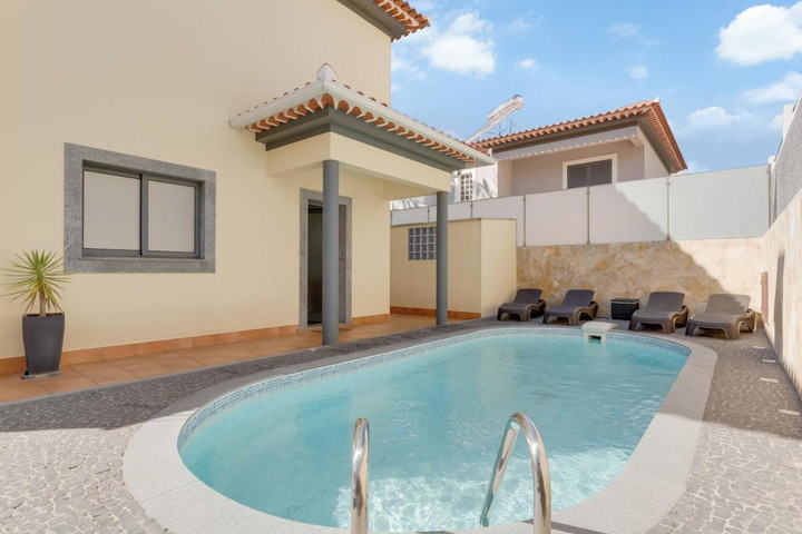 Casa Amarela With Heated Pool & Games Area - Funchal