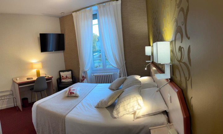 Hôtel Gambetta - Lons-le-Saunier